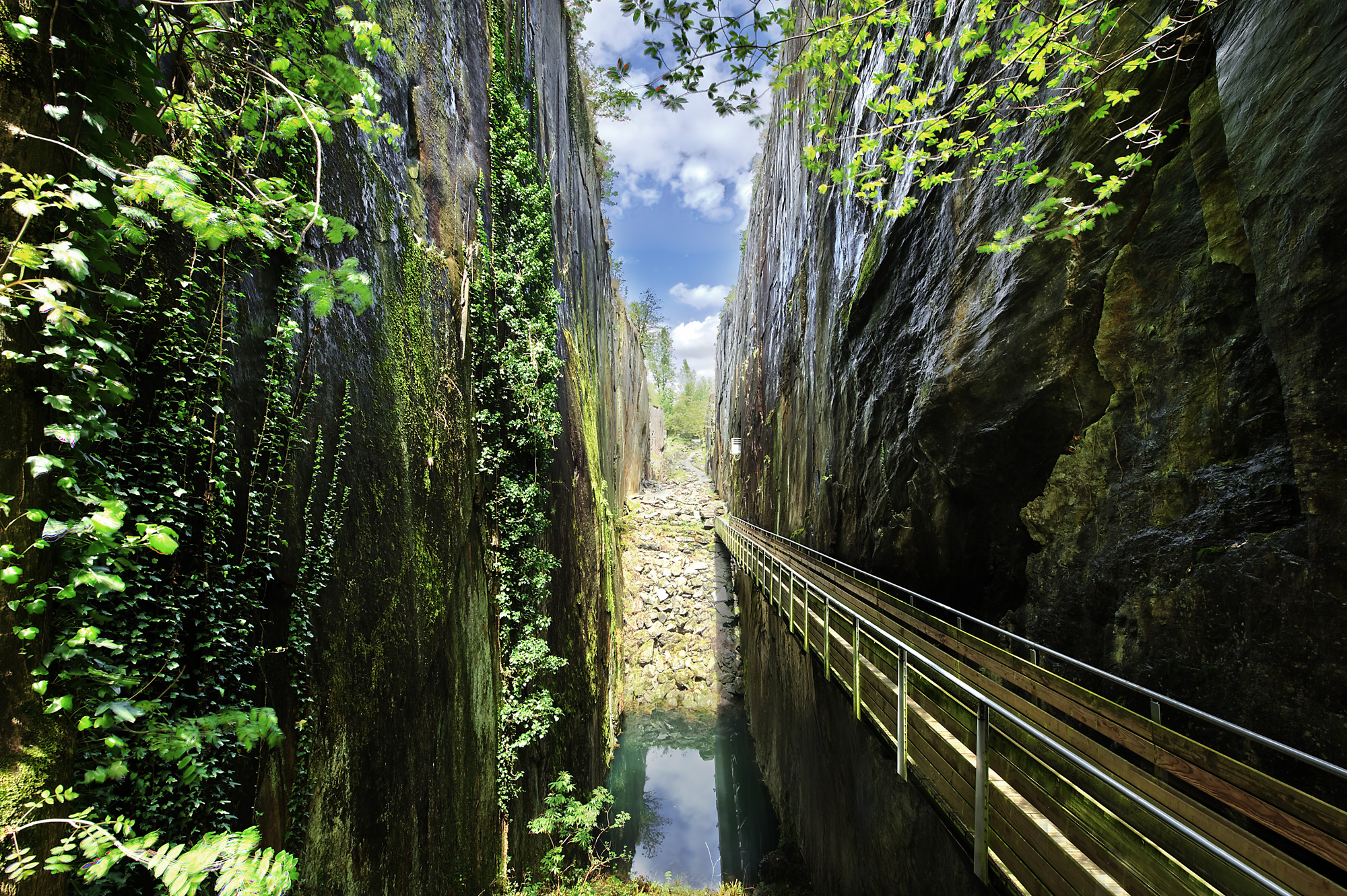 Les pans de Travassac - DONZENAC - Tourisme Corrèze