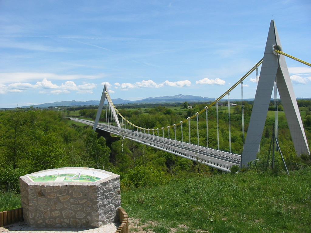 Viaduc du Chavanon - MERLINES - Tourisme Corrèze