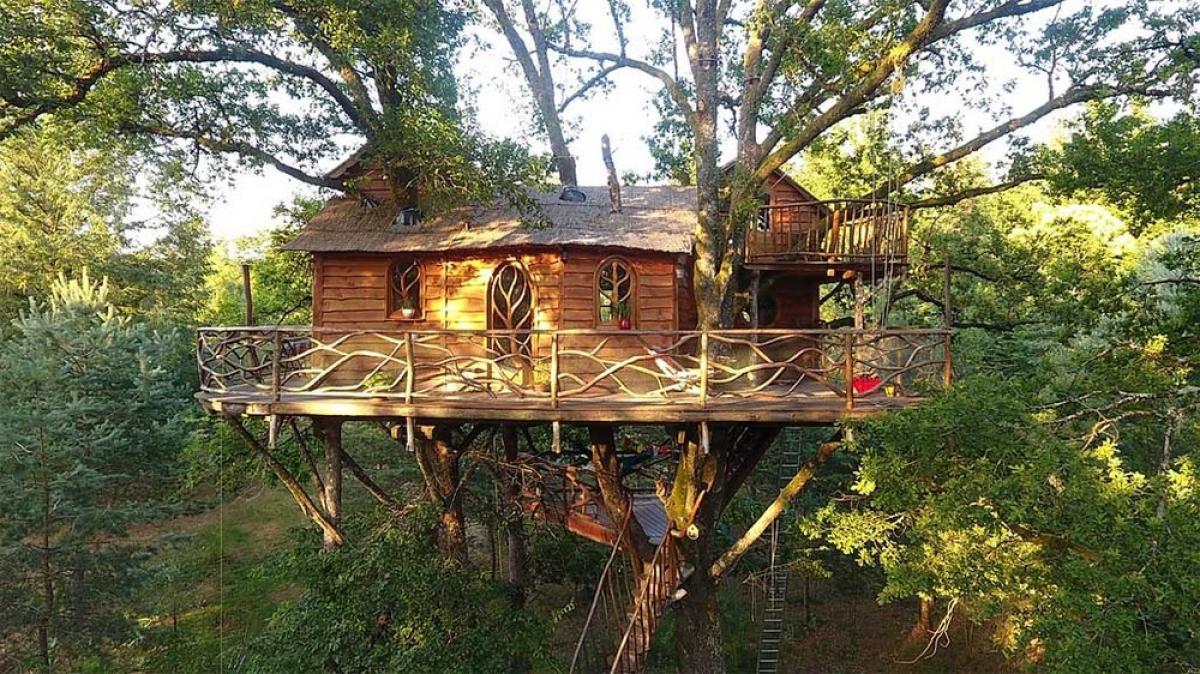La Cabane du Puy-Fenier - AURIAC - Hébergements locatifs (meublés et ...