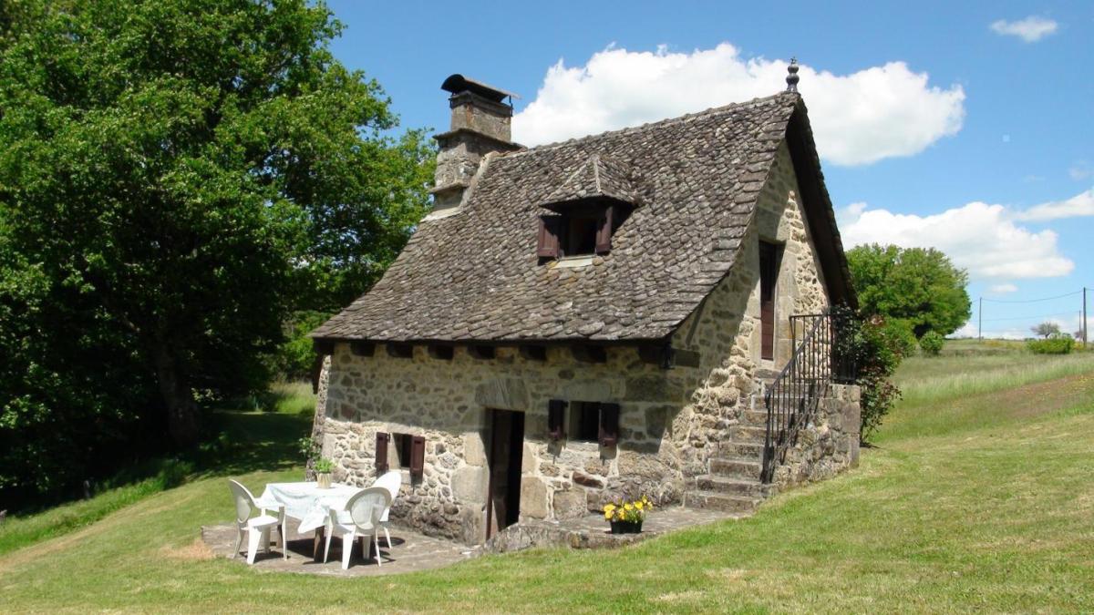 Gîte Ô Merle - SAINT-GENIEZ-O-MERLE - Tourisme Corrèze